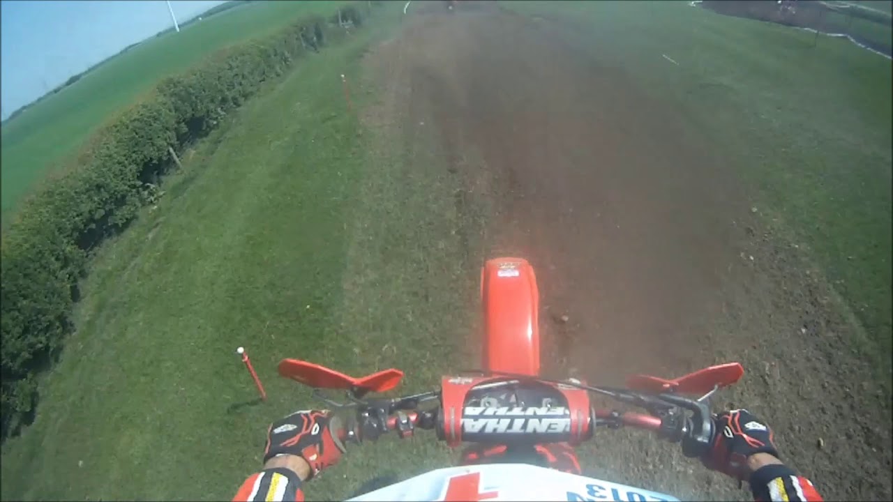 ALAN BOTT AT NATIONAL TWINSHOCK GARSTANG RACE ONE 2016 - YouTube