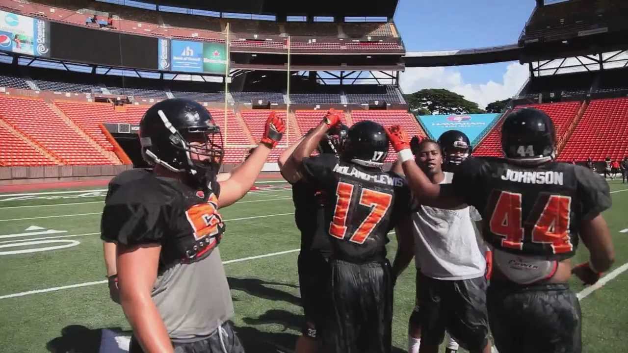 Oregon State's first practice at Aloha Stadium - 12/20/13 - YouTube