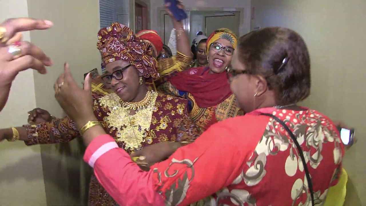 SAMBOUSSA DE MAMAN SAMIRA 2019 - YouTube