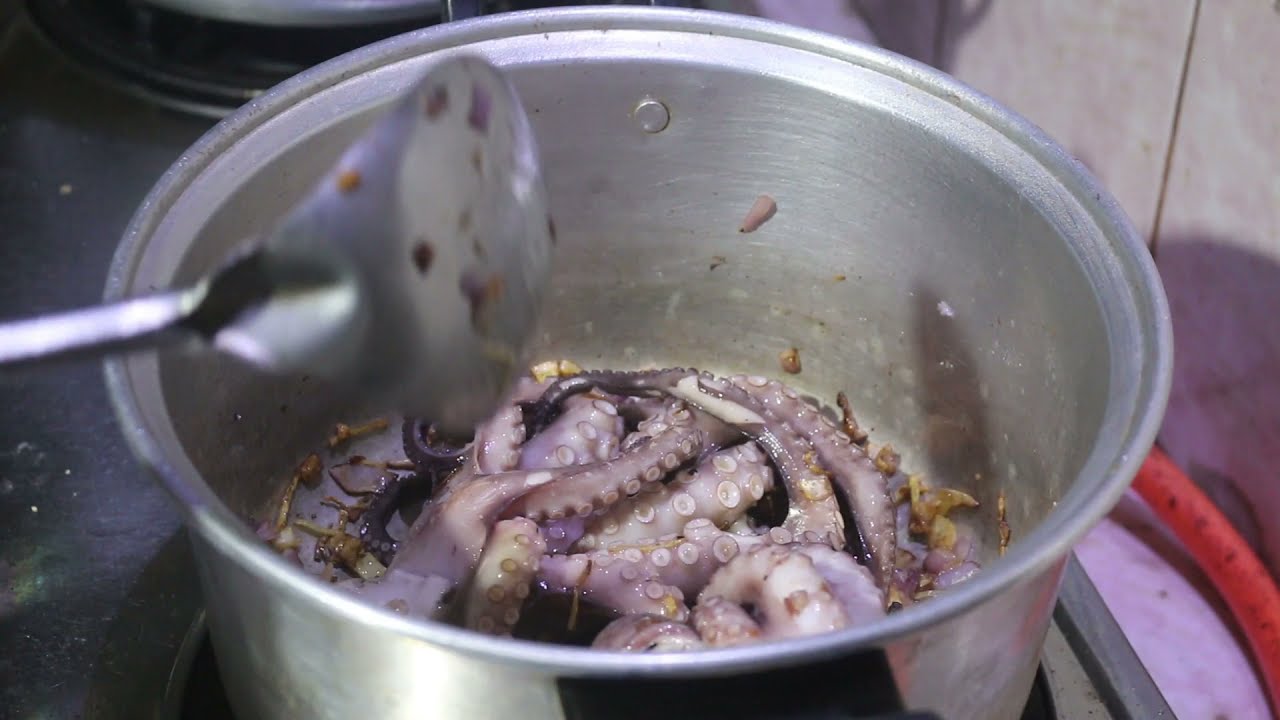 Royal Octopus Adobo Recipe. - YouTube