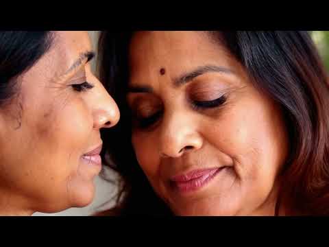 Indian mature aunties lesbian kissing