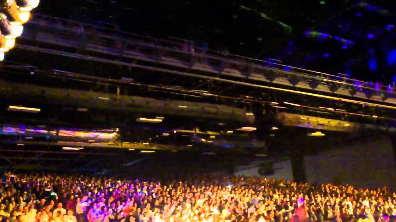 MOVIMIENTO DEL SEGUNDO PISO! PEPSI CENTER 2012 - YouTube