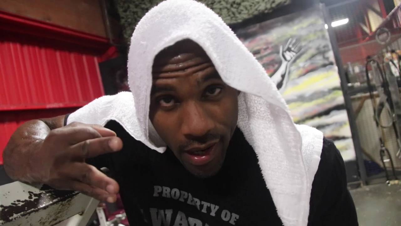 Bone Crusher - Never Scared Remix ft. Cam'ron, Jadakiss, & Busta Rhymes ...