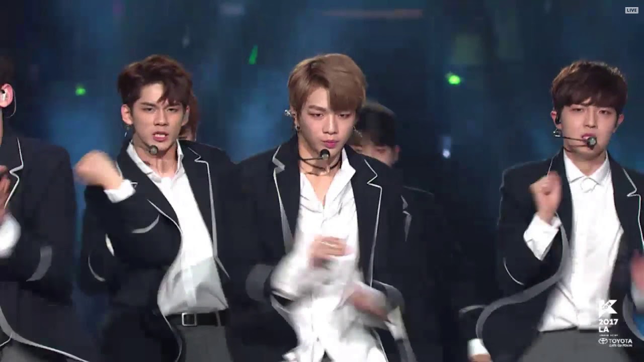 170821 K con Wanna one Never - YouTube