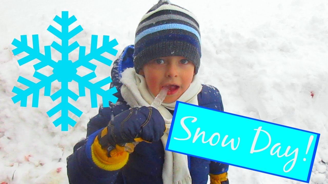 FIRST SNOW DAY! - YouTube