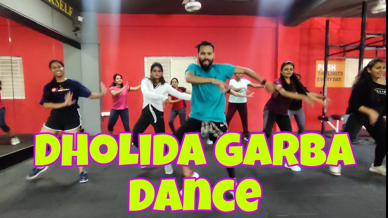 Dholida song |LOVE YATRI| #coverdance choreo by sunny| #garba # ...