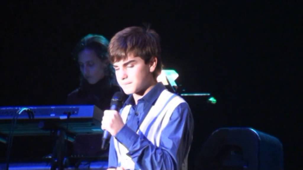 Mario Scucces...Adesso Tu (Atlantic City 2010) - YouTube