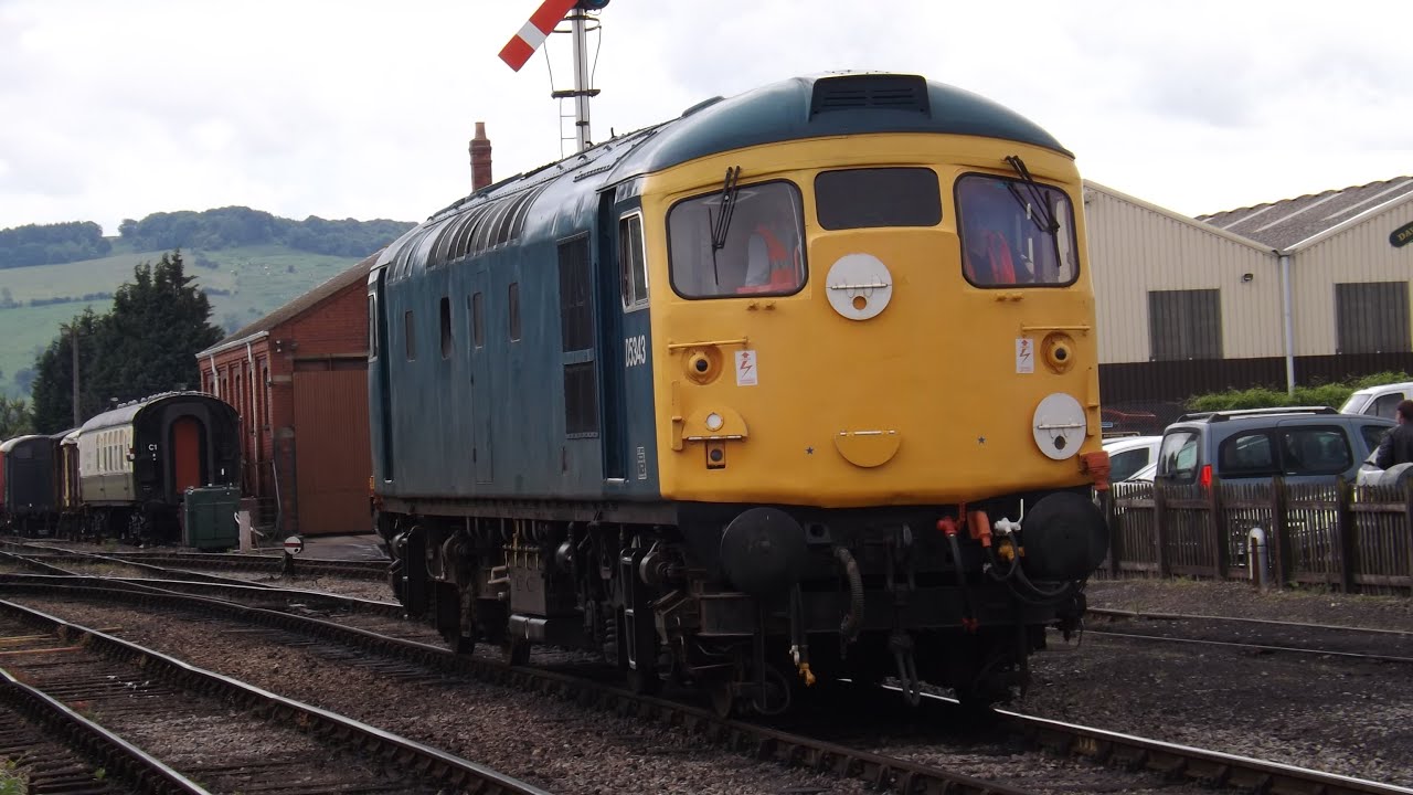 Class 26 no. D5343 on the GWSR 2016 - YouTube