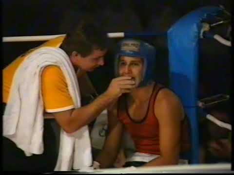 Bout 14 67Kg Junior Troy Jones NSW Vs Bradley Farrow NT 1990 - YouTube
