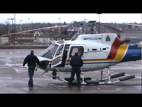 RCMP Helicopter @ Highfield Sq & Search & Rescue Moncton - YouTube