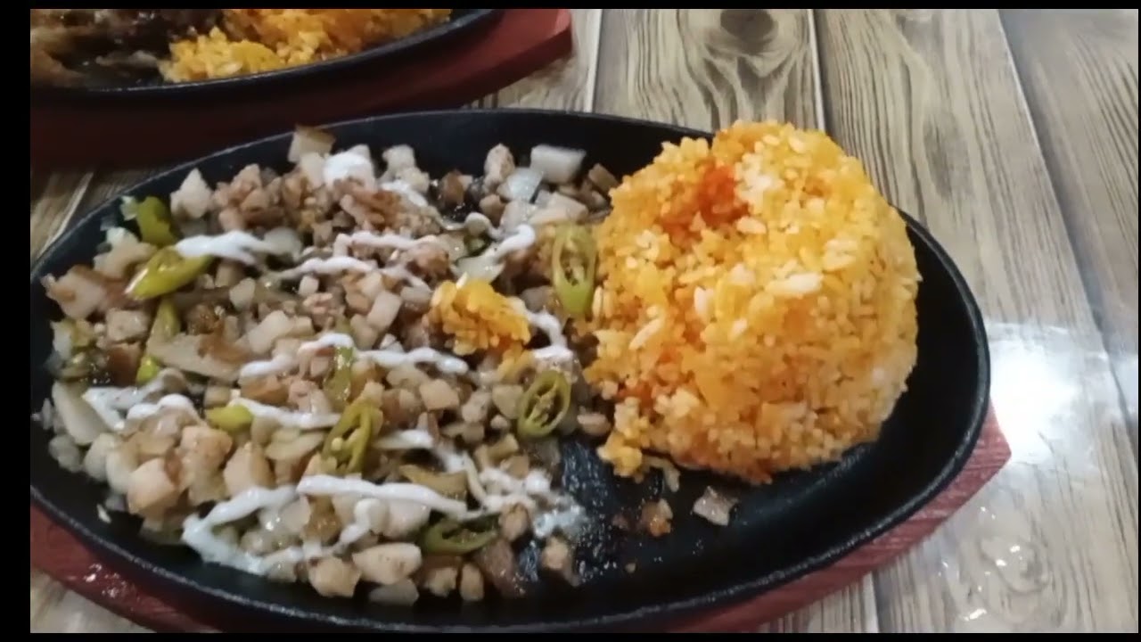 Sizzling Sisig for 99pesos only ! | UNLI RICE at UNLI GRAVY SULIT NA ...