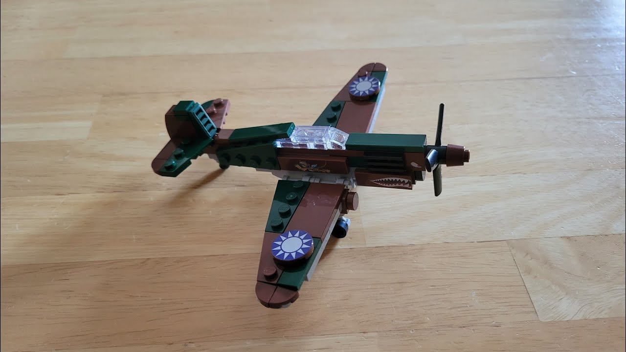 Brick Squadron P-40B Review & Comparison - YouTube