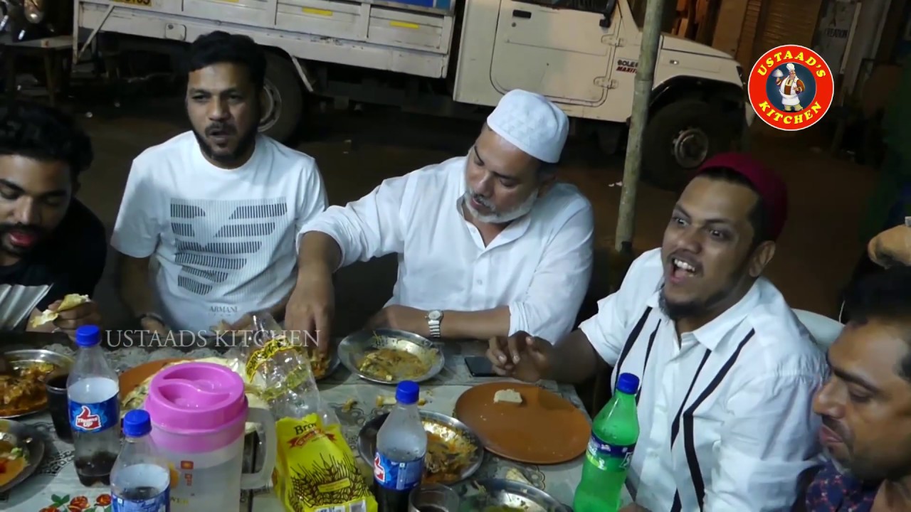 #Surti 12 Handi Dhaba style Food @Mumbai | सुरति 12 हांडी ढाबा शैली का ...