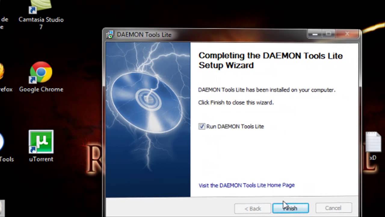 como descargar e instalar daemon tools lite 1 link mediafire - YouTube