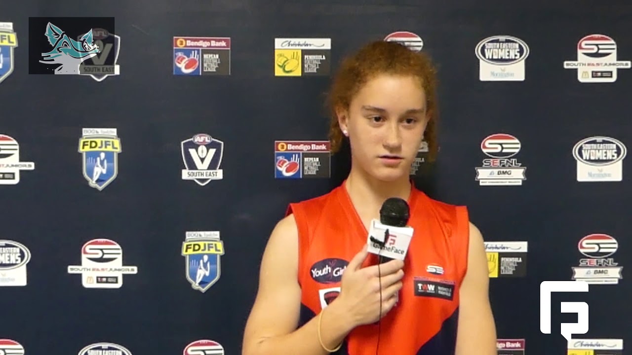 Amber Clarke from Narre North Foxes - YouTube