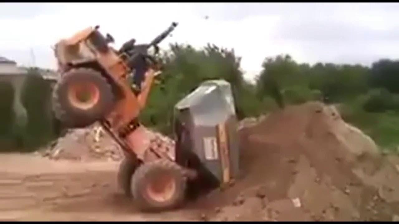 Dangerous Idiot Operator Heavy Equipment Excavator Fail / Win & Extreme ...