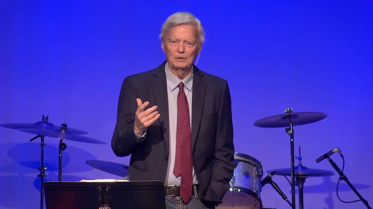 Pastor Mike Macintosh: Ruth 1: "Family and Friends" _1st service - YouTube