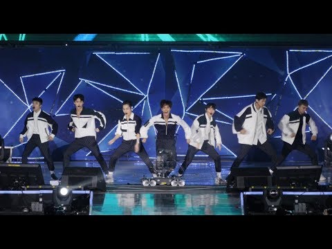 170915 엑소 (EXO) - Power 파워  [전체] 직캠 Fancam (2017롯데패밀리콘서트) by Mera