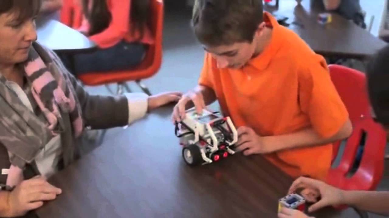 COMPUTER EXPLORERS UAE Programs - YouTube