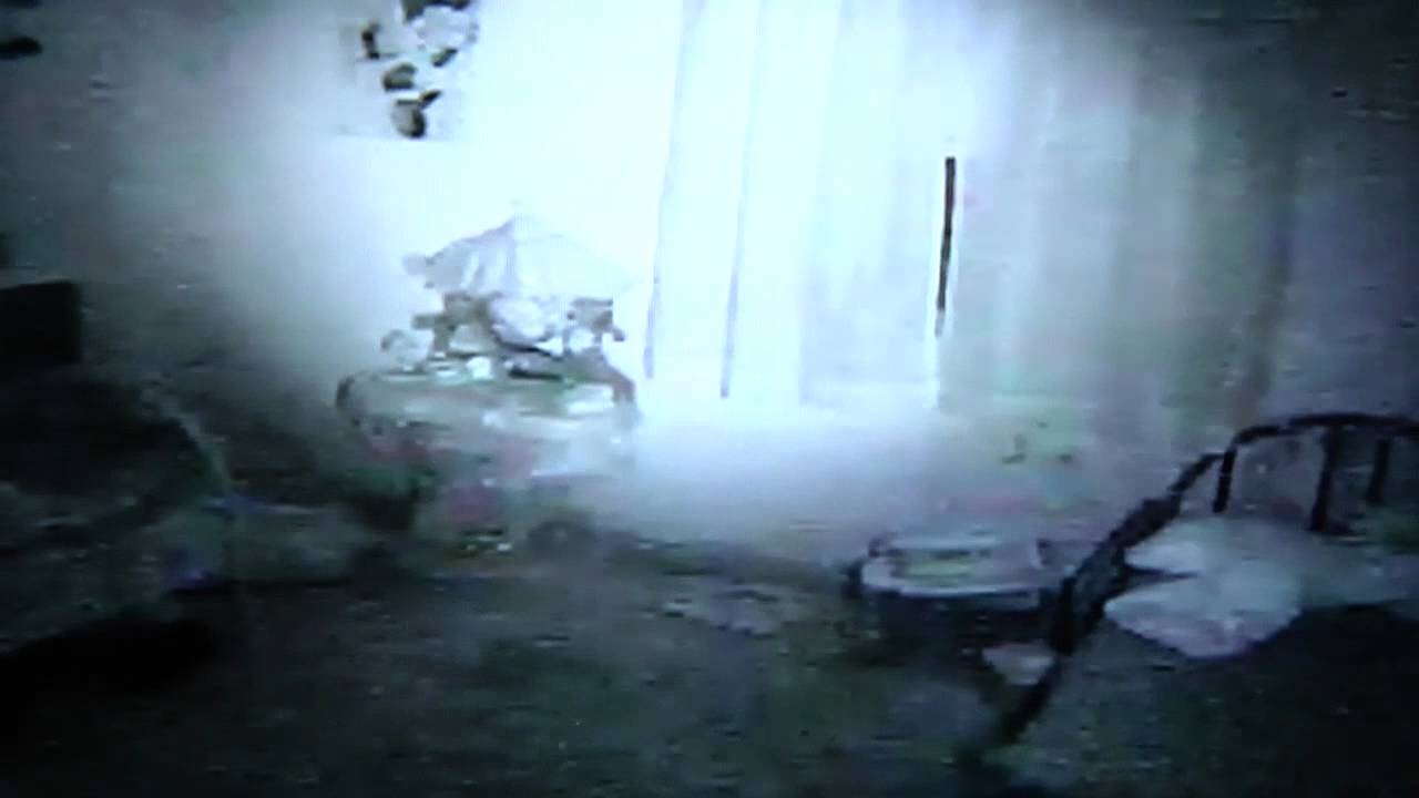 Ghost (Shadow Apparition) residence in Desoto, MO - YouTube