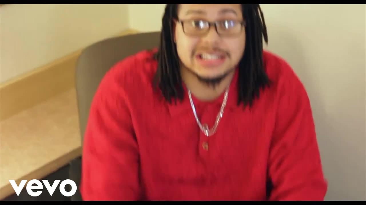 Drinkers Club Smokerz Gang - Chillin Wit The Posse (Official Video ...