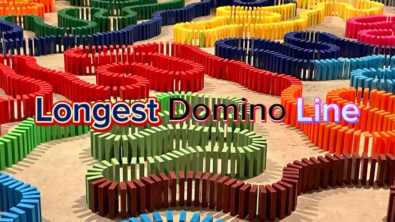 Longest Domino Line - YouTube