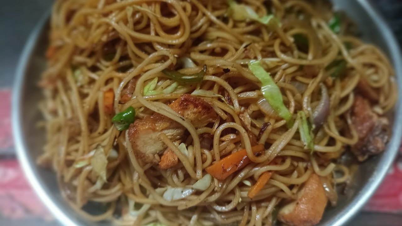 chiken chowmin making 🤤 - YouTube
