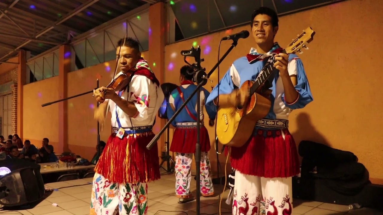 Huichol Musical en GDL - YouTube