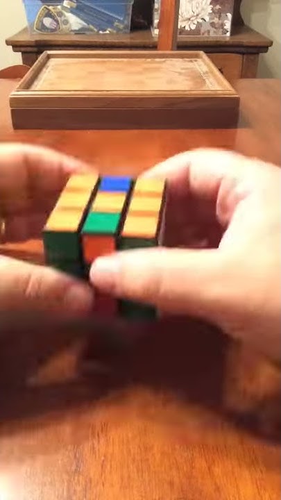 Rubik's Cube Time Lapse - YouTube