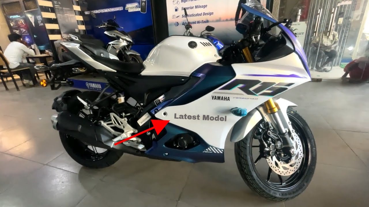 Yamaha R15 V4 2025 New Color New Model Complete Information with New ...