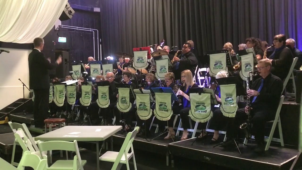 The Great Taranaki Steam Band performs at Taranaki Jazz Club - YouTube