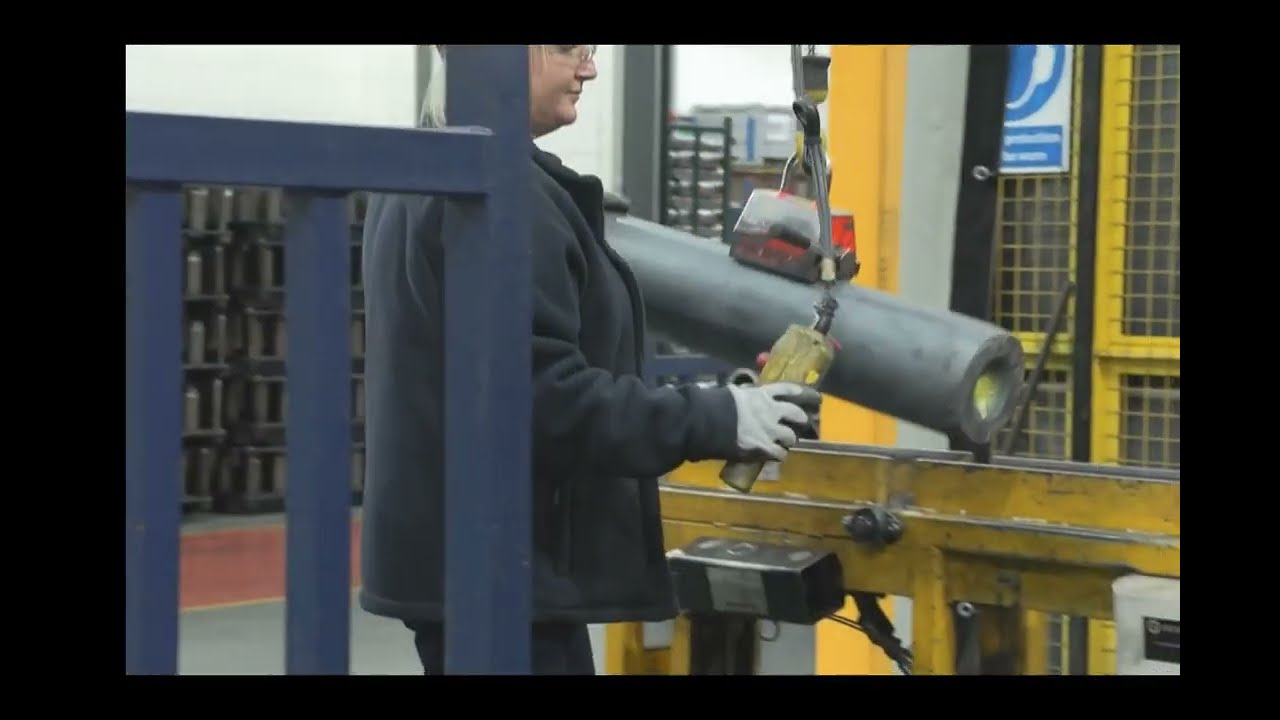 HOW TO MAKE 152 MM ARTILLERY SHELL IN UK FACTORY FOR MILITARY ...