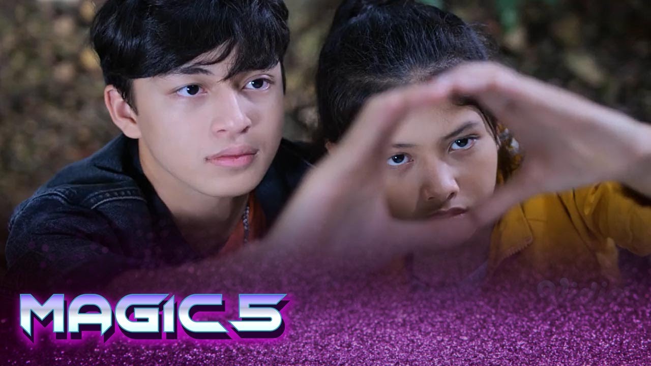 Gemas! Rahsya Selalu Ada untuk Naura | Magic 5 - Episode 11 - YouTube