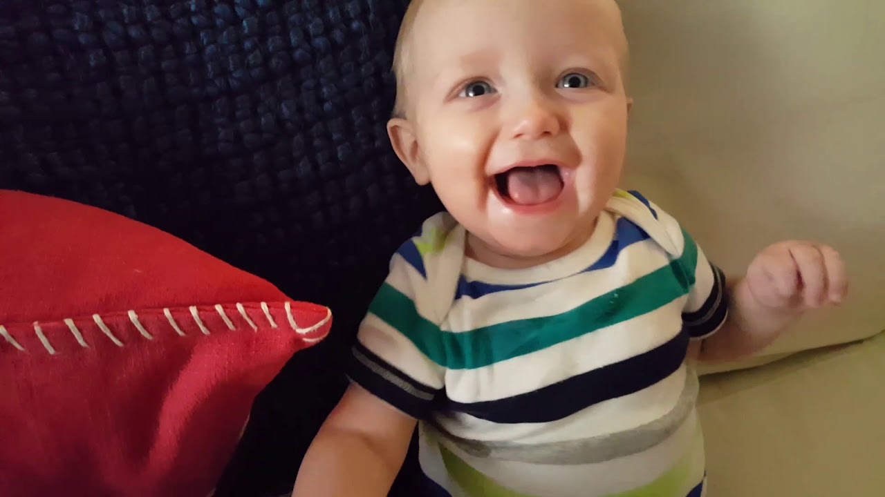 ellis making weird noises - YouTube