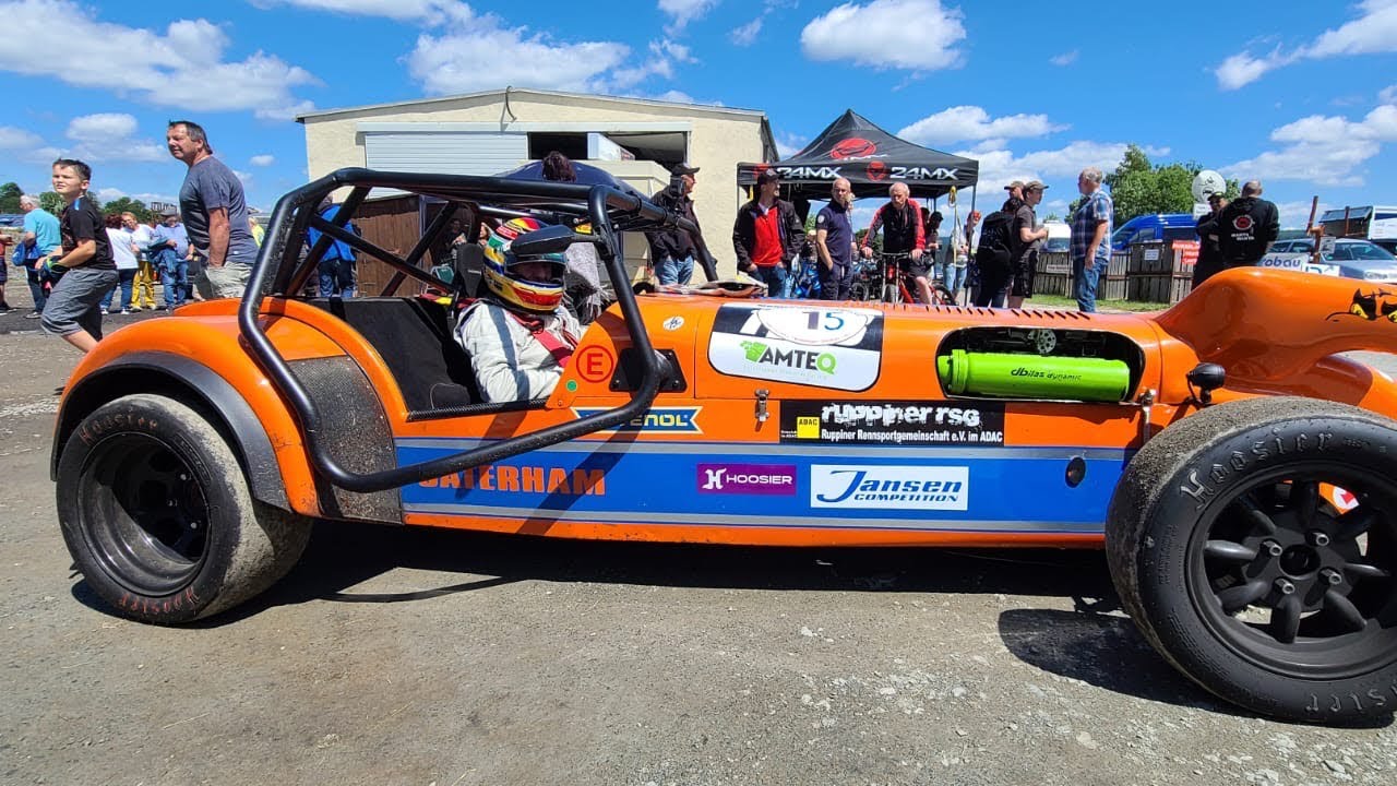 11.ADAC Weser-Bergpreis. 20./21. Revival Höxter. 07.2024. Caterham 400 ...