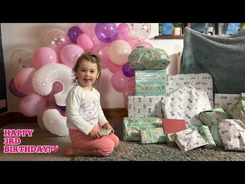Happy 3rd Birthday Daisy!!💖