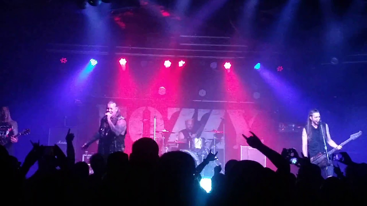 Fozzy with Chris Jericho🎤SOS (ABBA) Live - YouTube