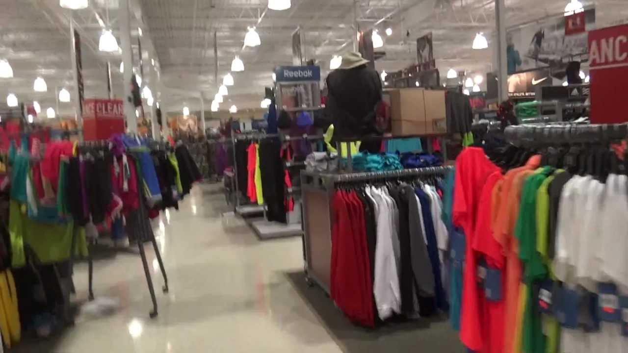 A Walk Through Melville Mall - YouTube