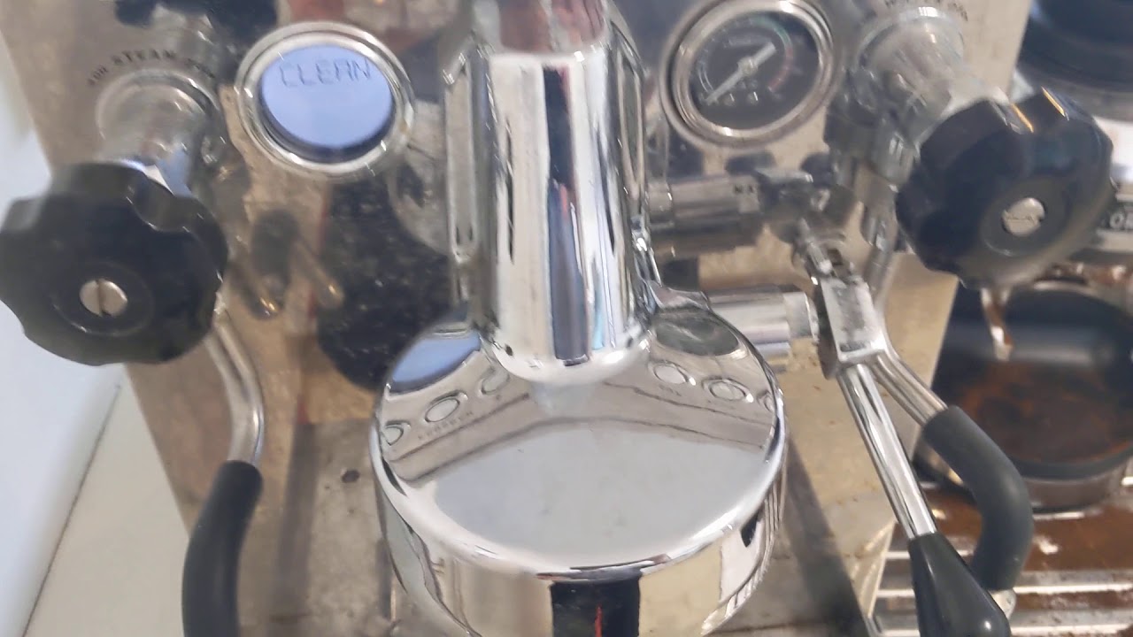 Sunbeam Torino low steam heat and pressure - YouTube