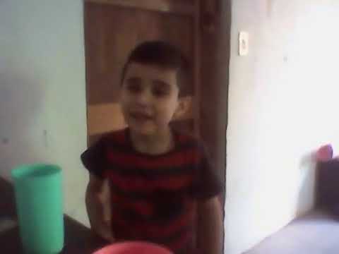 mamá chuki me abla meme