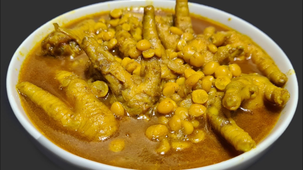মুরগির পা দিয়ে বুটের ডাল রান্না খেলে মুখে স্বাদ লেগে থাকবে | Dal Diye ...