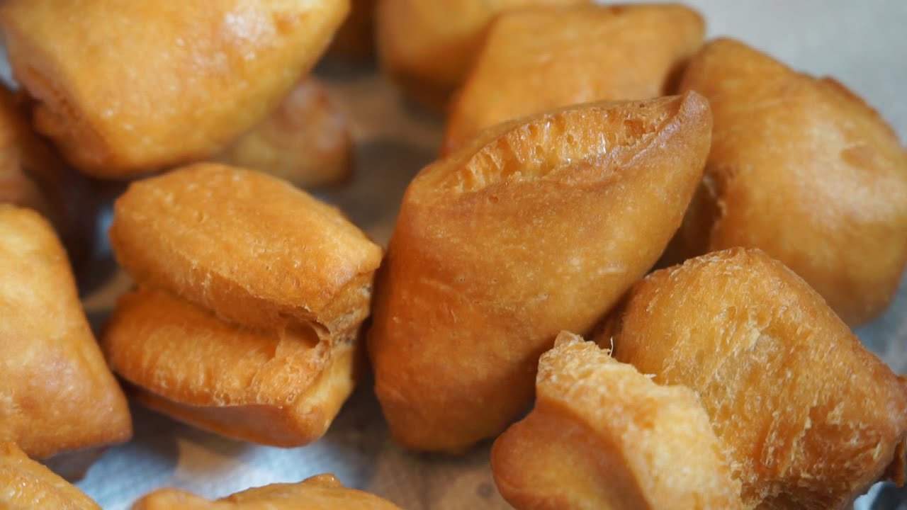 Duteke Ibitumbura/African donut - YouTube
