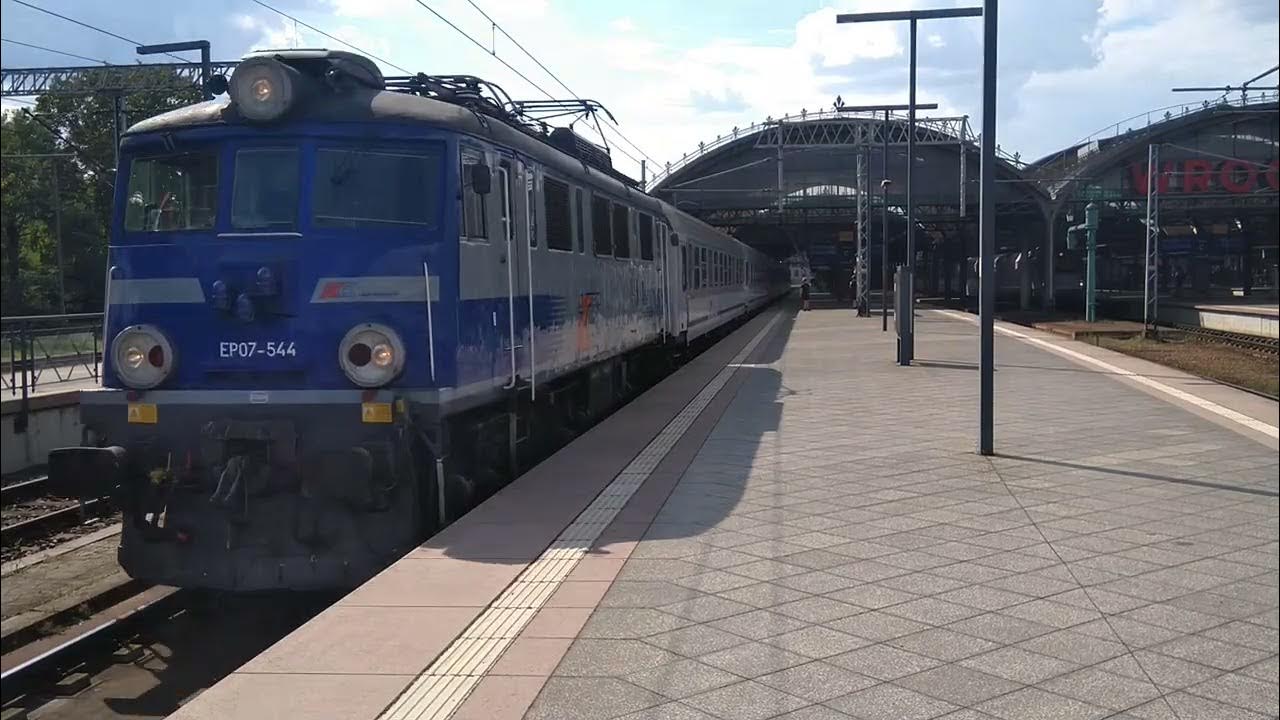 EP07-544 z TLK 61100 "Orzeszkowa" odjeżdża ze stacji Wrocław Główny, 09/08/2022 - YouTube
