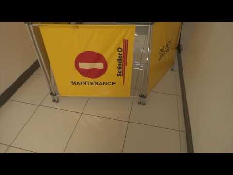 Broken Peelle Escalators at Fmr: Macy’s, Broadway Commons - Hicksville ...