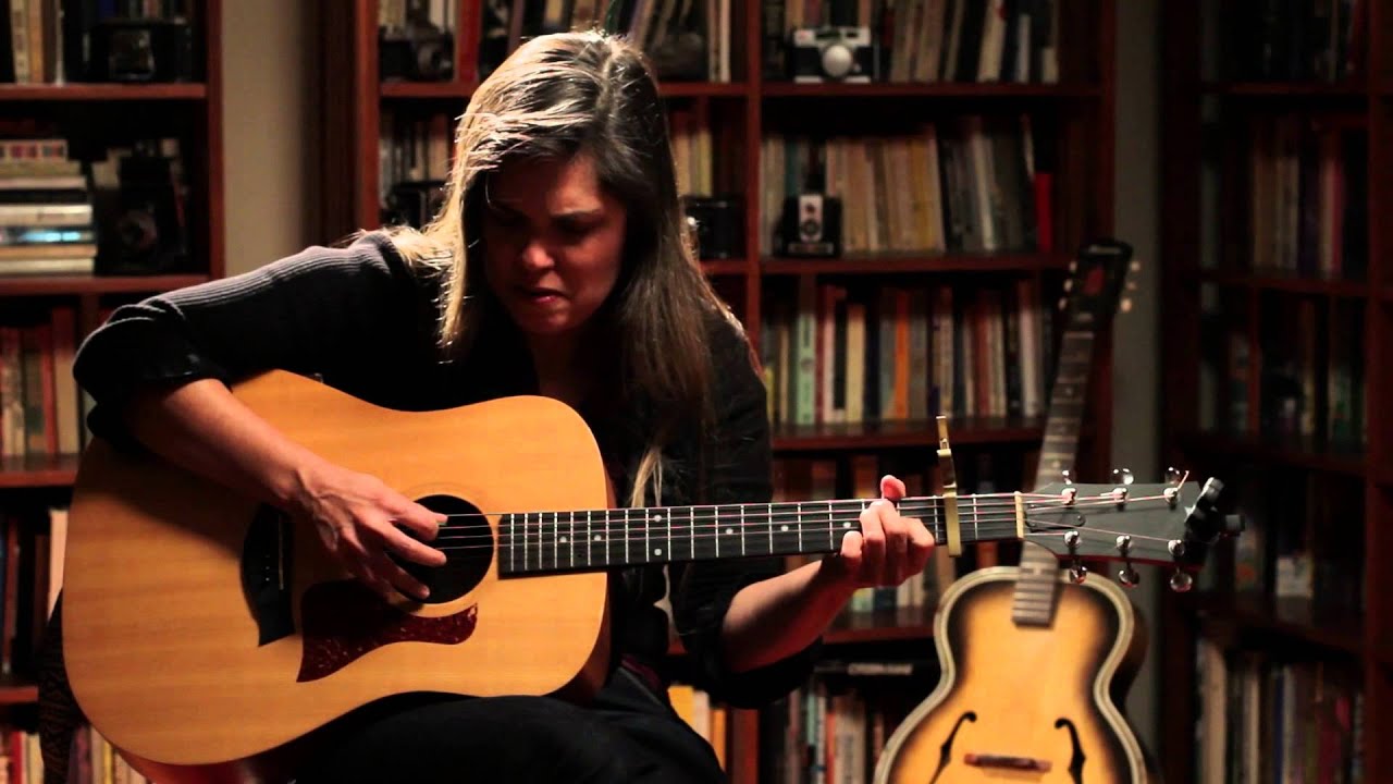 Edie Murphy - Heed My Warning - YouTube