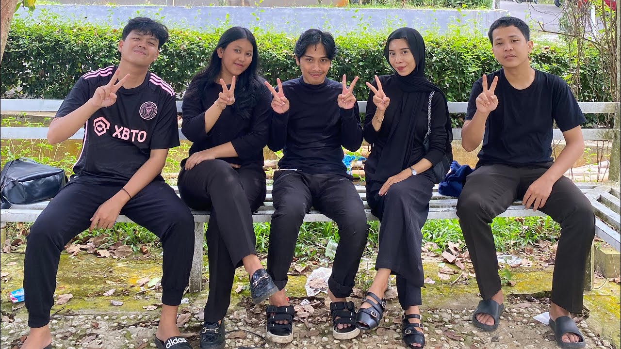 Pendidikan Seni Tari dan Drama | Tari Kreasi Flora Fauna | Kelompok 2 ...