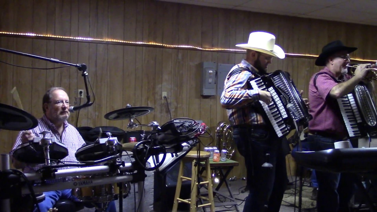 Red Ravens Polka Band- If I Were a Bird - YouTube