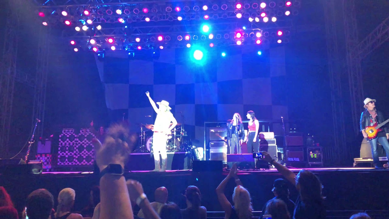 Surrender Cheap Trick Live Los Angeles County Fair 9/15/2018 - YouTube
