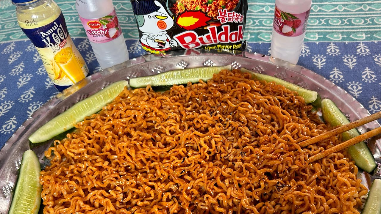 5x SAMYANG HOT CHICKEN RAMEN BULDAK FIRE 🔥 NOODLES EATING - YouTube