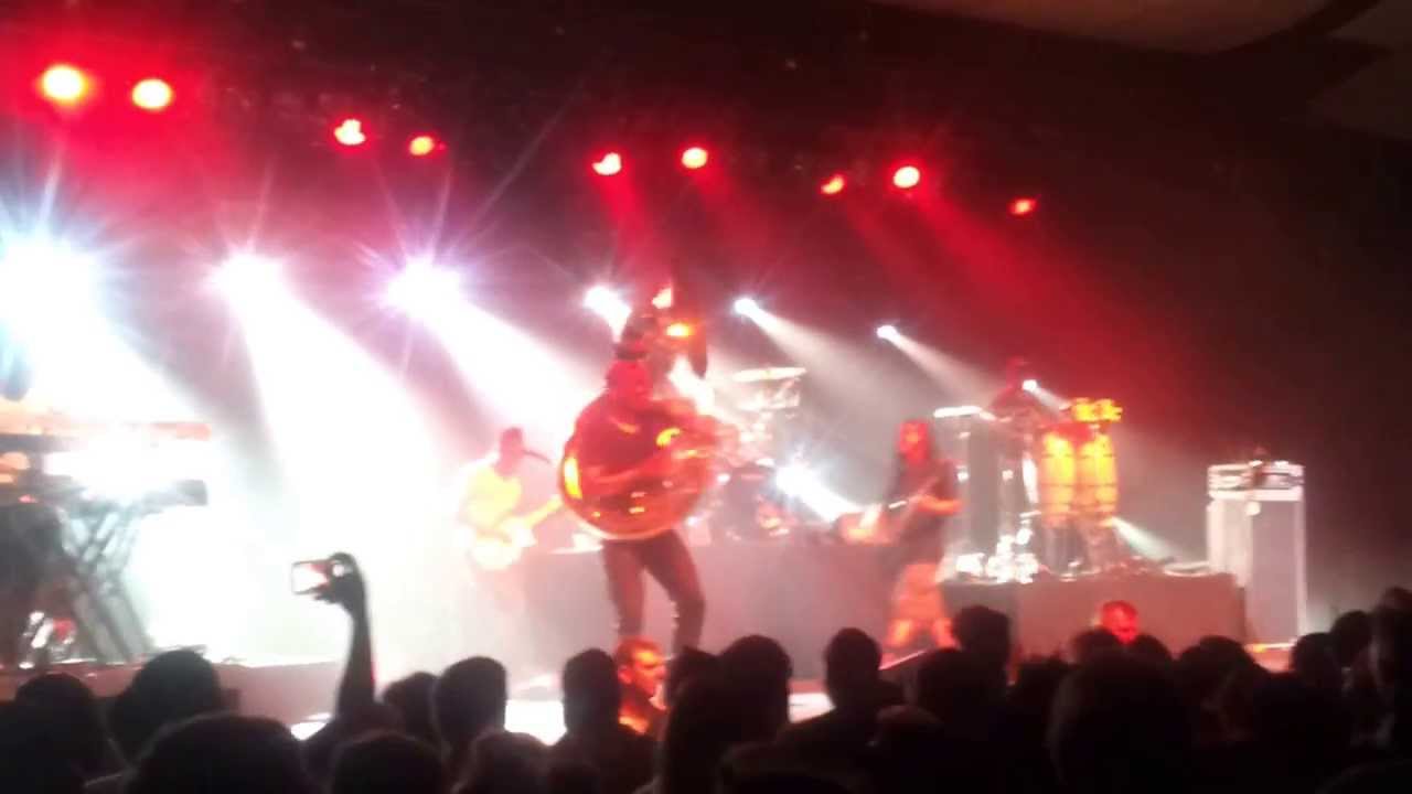 The Roots Crew LIVE in Melbourne 2013 - YouTube